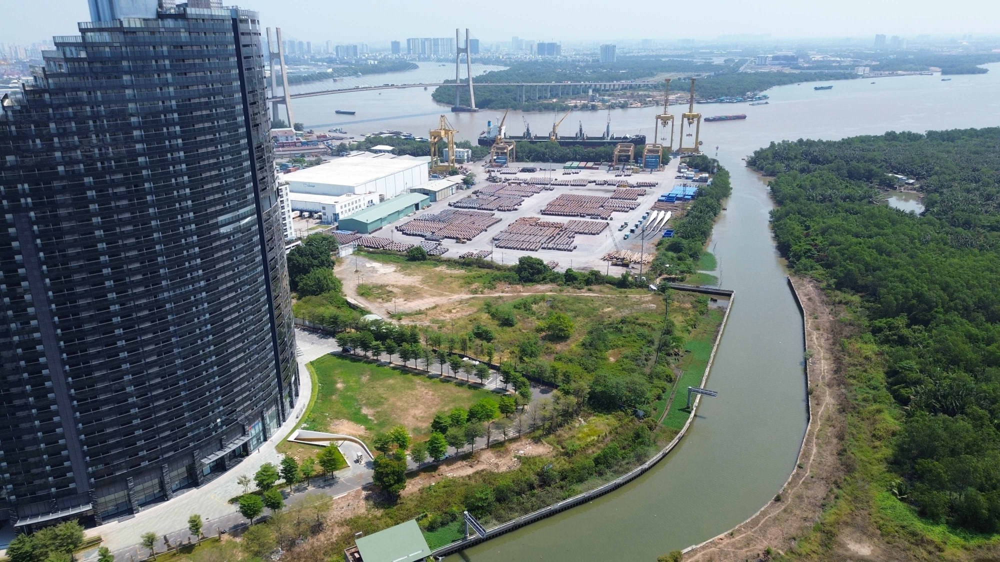 [Photostory] Hiện trạng dự án The EverRich 2 tại quận 7, TP HCM