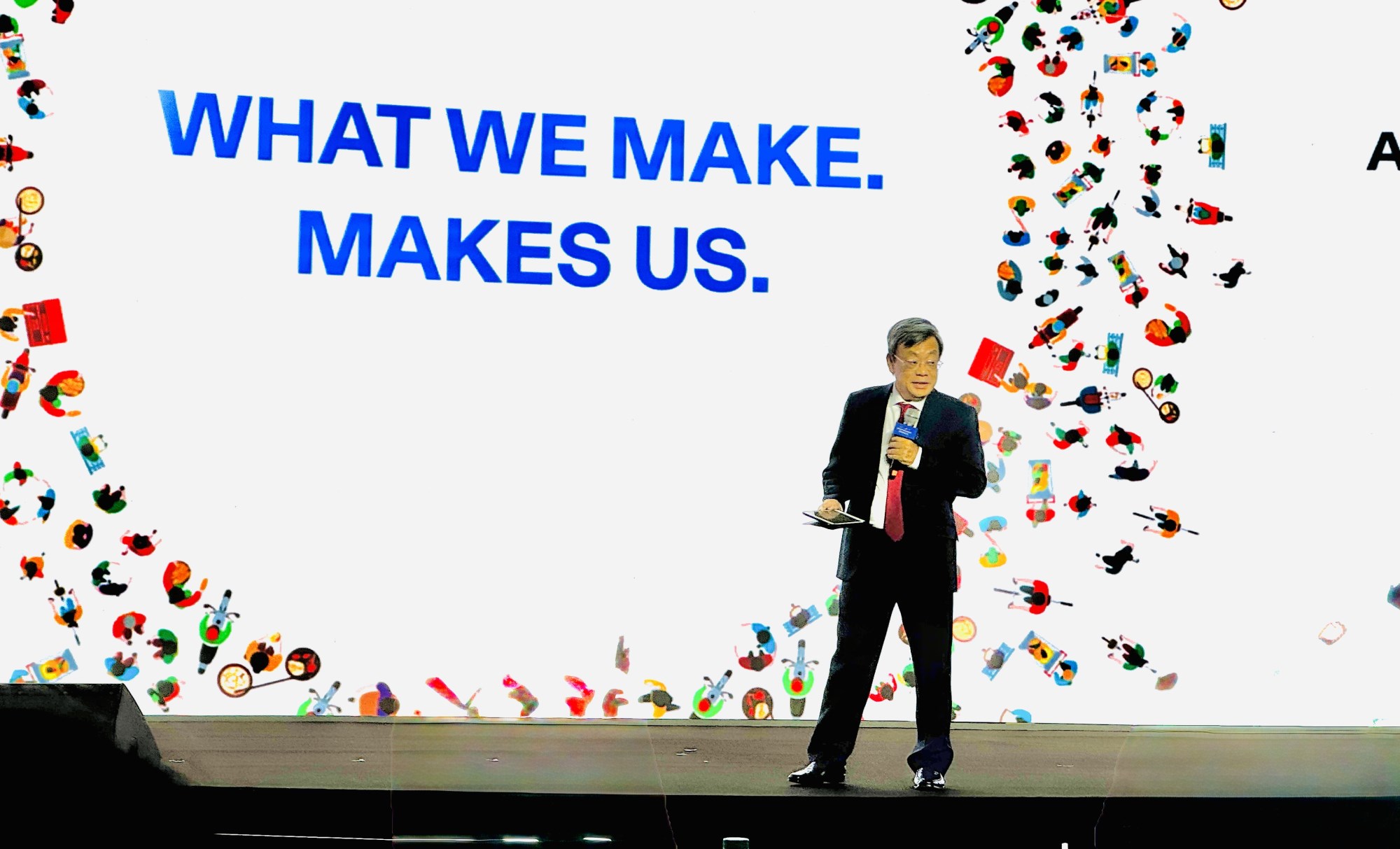 Tỷ phú Nguyễn Đăng Quang cảnh báo cái chết của mô hình bán lẻ truyền thống và yếu tố định hình ...